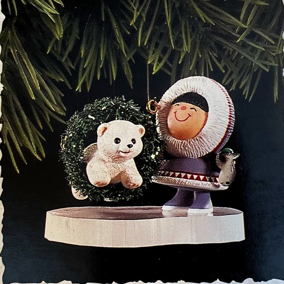 Hallmark | Holiday | Frosty Friends Hallmark Ornament | Poshmark